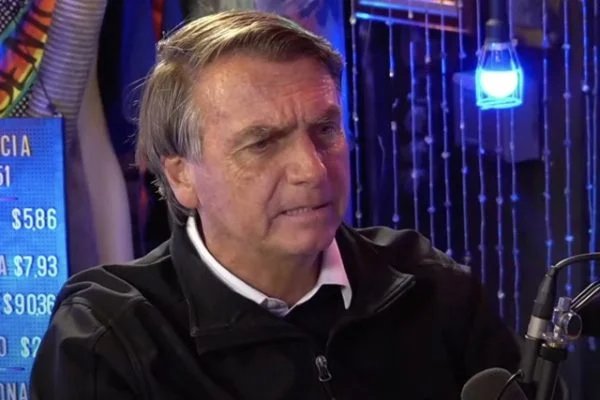 Bolsonaro Bate Recorde De Lula Em Podcast E Acumula 1 2 Milhão De