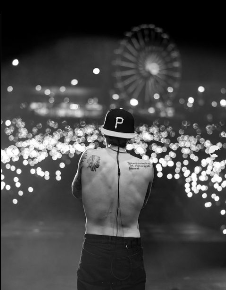 Justin Bieber anuncia novo adiamento de turnê para tratar da saúde ... Justin Bieber anuncia novo adiamento de turnê para tratar da saúde ...