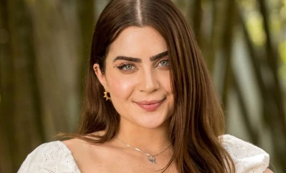 Vídeo: em live, Jade Picon se irrita com internauta e detona: ‘Desocupado’ - 180graus - O Maior ...