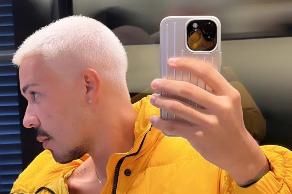 Carlinhos Maia comenta novo visual no cabelo: 'Nevou de novo ...