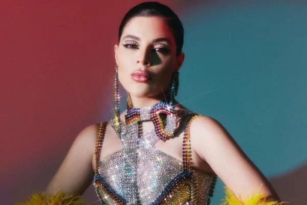 Gkay publica textão após sumiço de um mês das redes "dar um start nesse ...