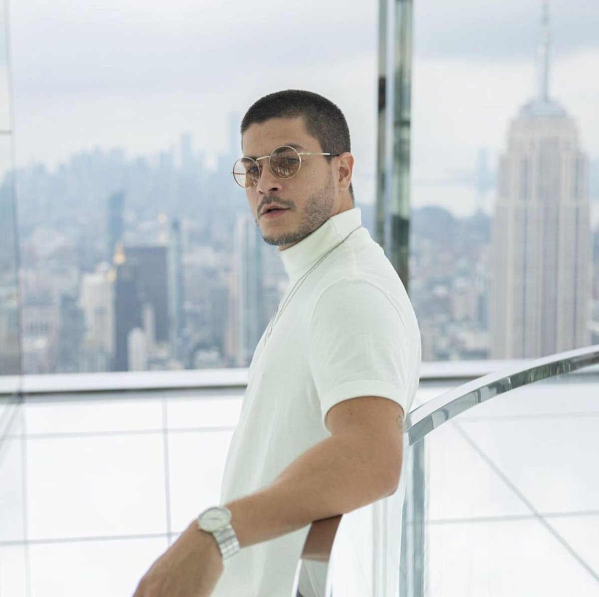 Arthur Aguiar explica sumiço das redes sociais: “Foi muito difícil ...