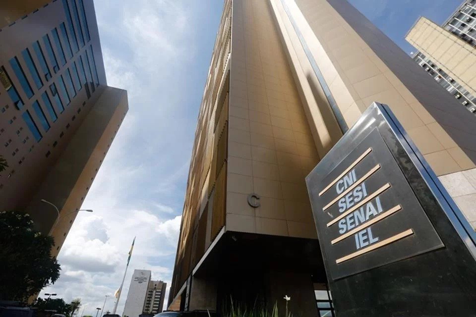 Senai abre 4,5 mil vagas em cursos pagos e gratuitos - 180graus - O ...