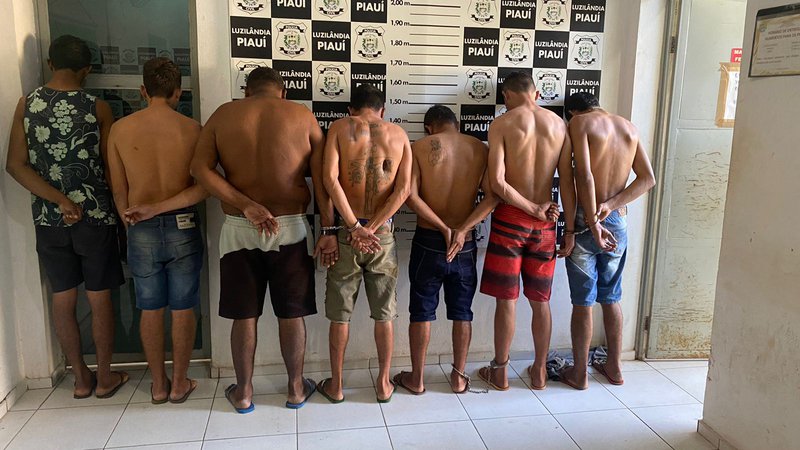 Operação Controle Polícia Civil Prende Oito Suspeitos De Integrarem