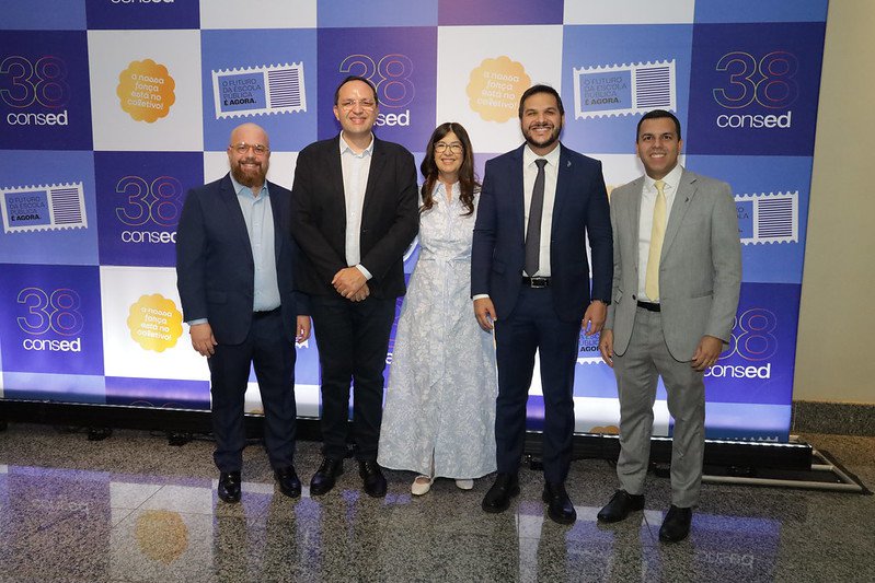 Secretário Washington Bandeira participa de cerimônia de 38 anos do ...