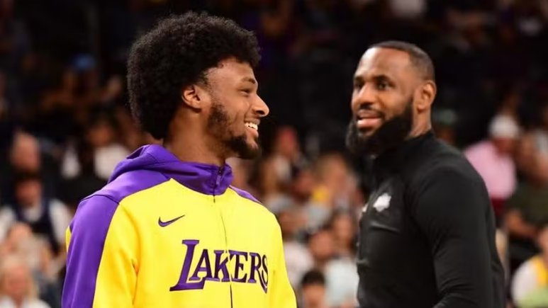 LeBron e Bronny James, pai e filho, atuam juntos na NBA - 180graus - O ...