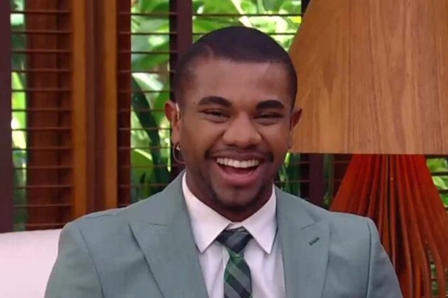 Davi atinge 10 milhões de seguidores e recebe carinho de Tadeu Schmidt ...