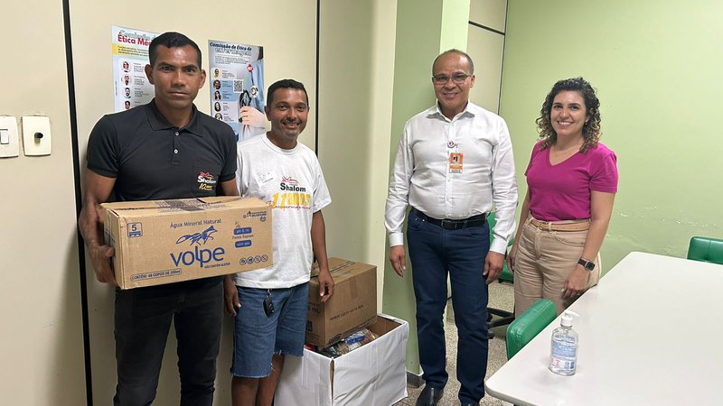 HUT entrega alimentos para instituições que beneficiam pacientes em ... HUT entrega alimentos para instituições que beneficiam pacientes em ...