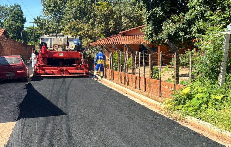 Prefeitura de Teresina inicia pavimentação asfáltica da estrada do ...