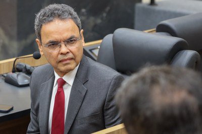 Gil Carlos assume presidência da CETI na Alepi para debater litígios ...