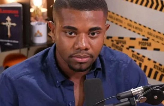 Após dores de cabeça, Globo não renova contrato de Davi Brito ... Após dores de cabeça, Globo não renova contrato de Davi Brito ...