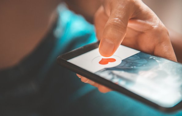 Homem gasta R$ 5 mil com anúncios nas redes para encontrar namorada ...