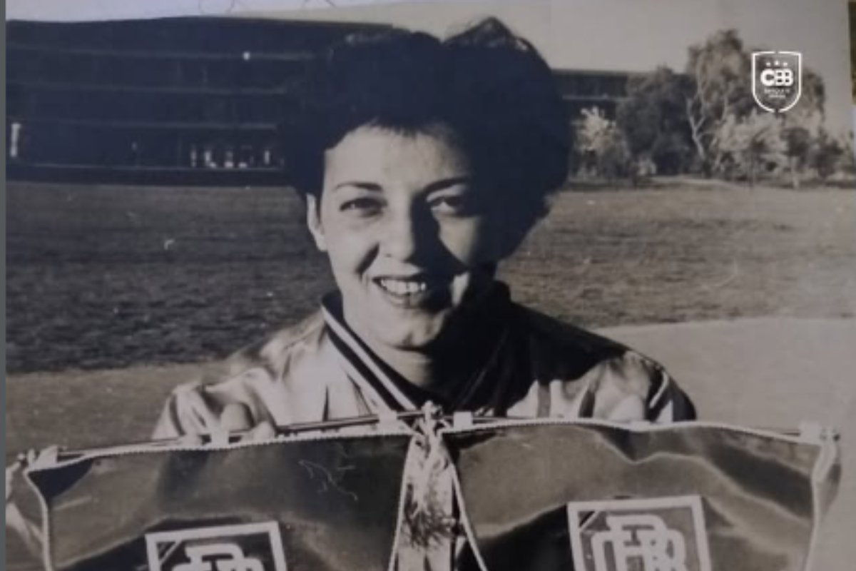 Cida Guimarães morre aos 95 anos, ícone do basquete feminino e bicampeã sul-americana - 180graus ...