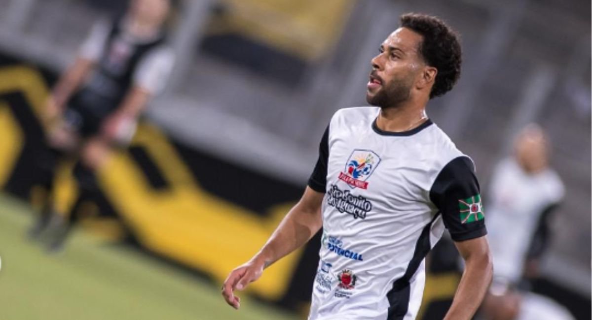 Renan Lodi explica escolha pelo Atletico-MG e detalha decisão difícil ...