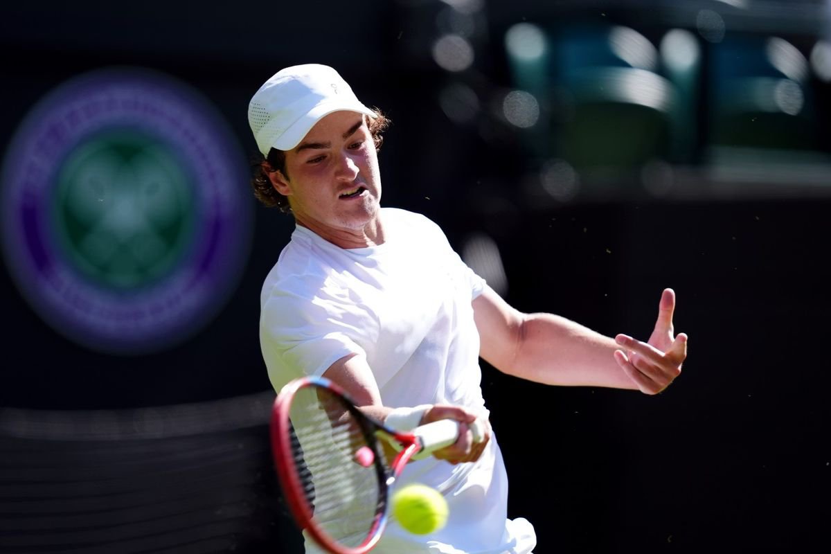 João Fonseca vence estreia contra sérvio e vai à 2ª rodada do US Open - 180graus - O Maior ...