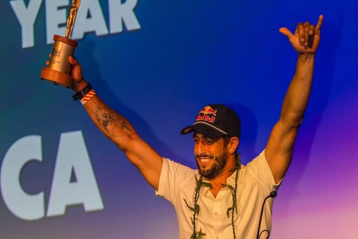 Lucas “Chumbo” Chianca é eleito melhor surfista de ondas gigantes do ...