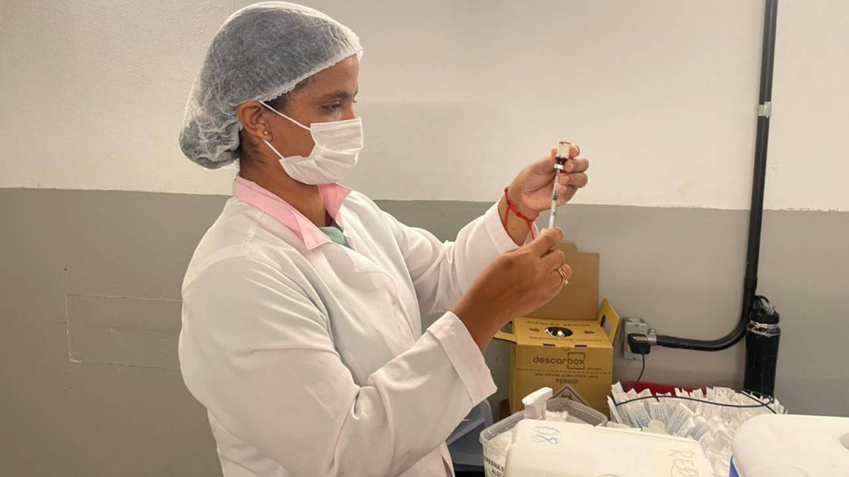 FMS inicia aplicação da vacina Pneumo-20 em crianças e grupos ...